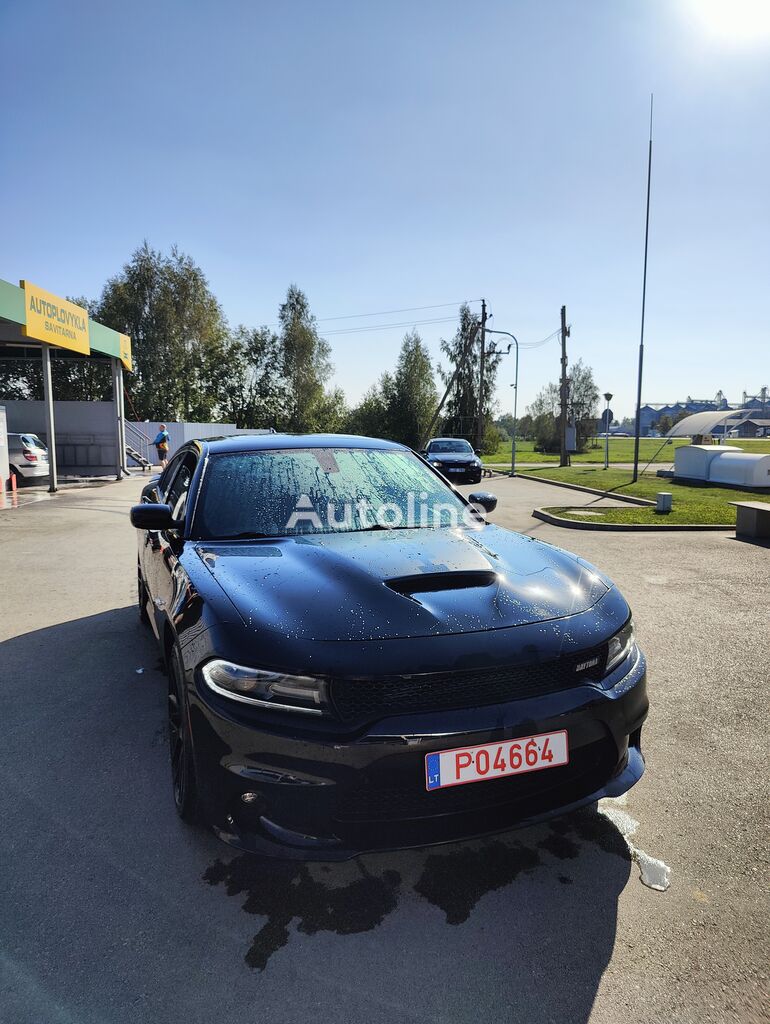 Dodge CHARGER sedan