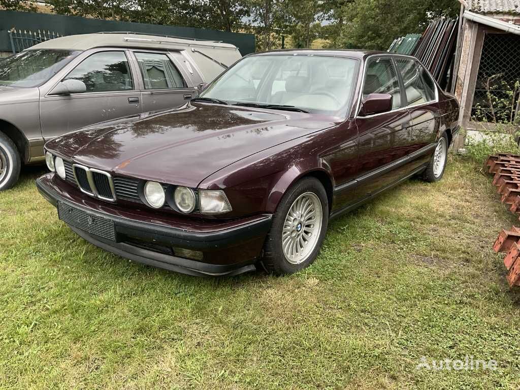 Prodaje se BMW 730 IA sedan na aukciji