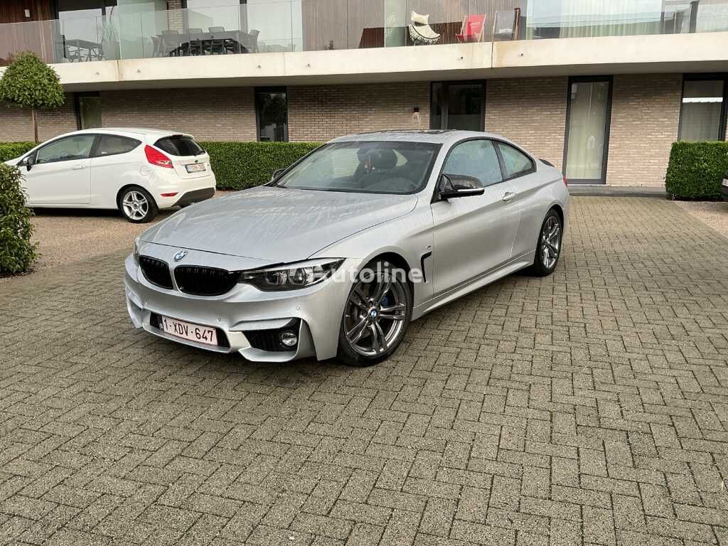 Prodaje se BMW 3C kupe na aukciji