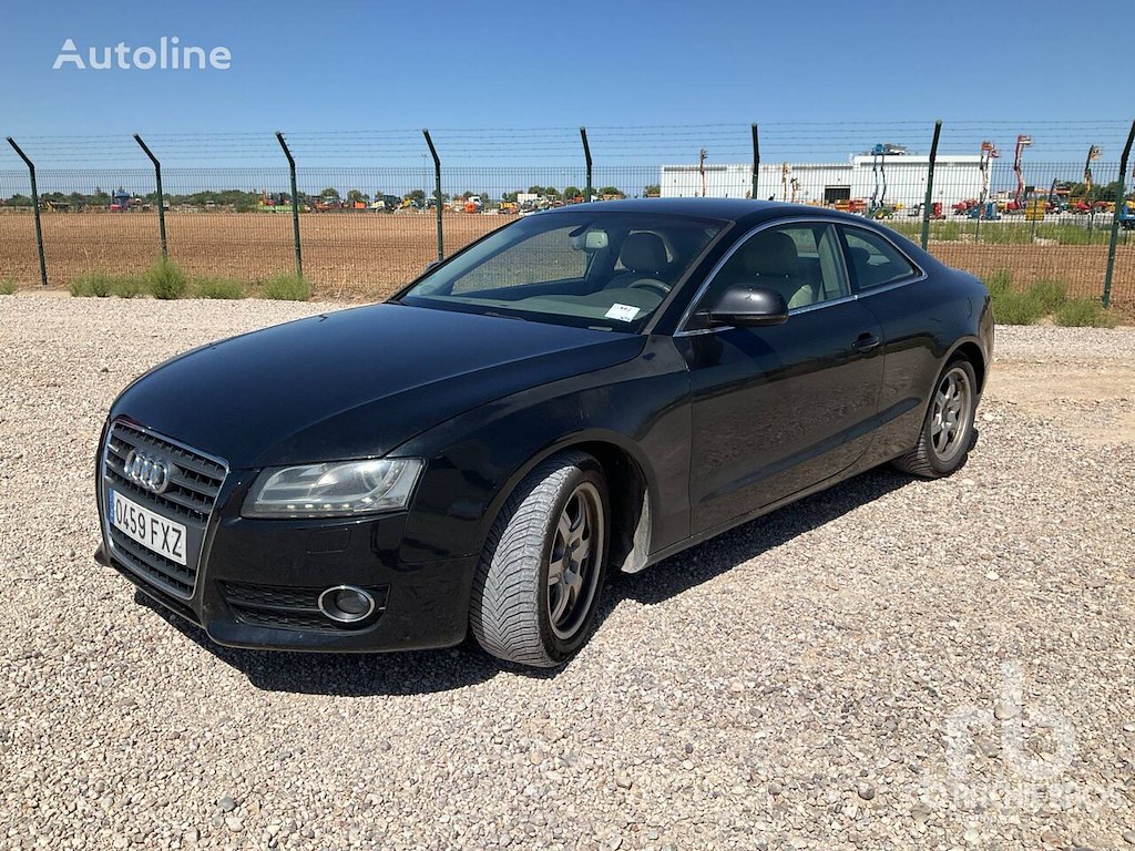 Prodaje se Audi A5 2.7D krosover na aukciji