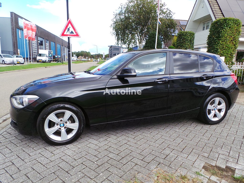 BMW 1-serie 116d EDE Corporate Lease Executive hečbek