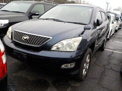 Toyota HARRIER krosover