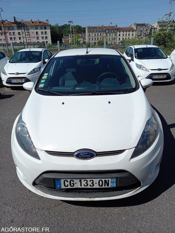 Prodaje se Ford FIESTA hečbek na aukciji