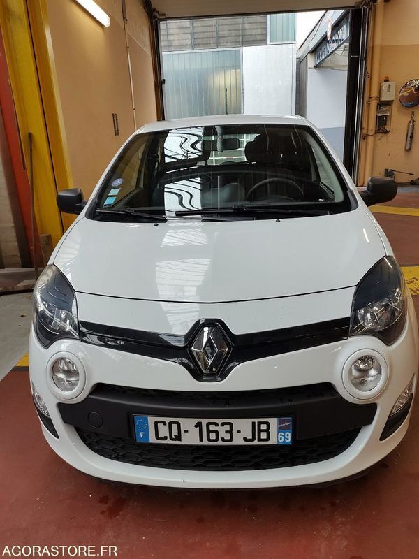 Prodaje se Renault TWINGO hečbek na aukciji