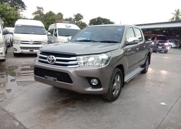 Toyota HILUX pikap