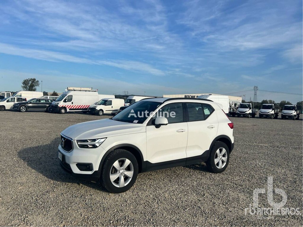 Prodaje se Volvo XC40 terenac na aukciji