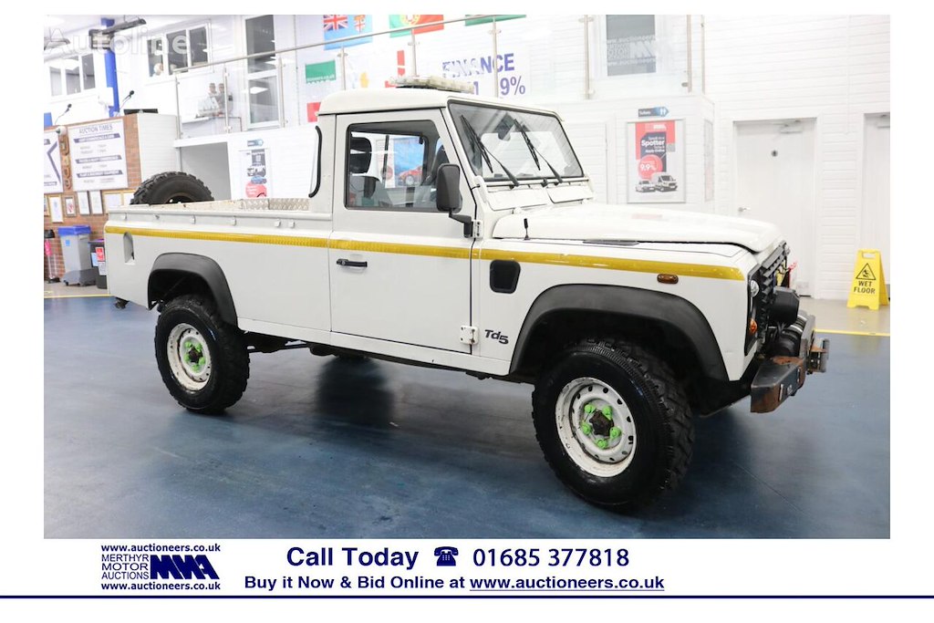 Land Rover DEFENDER 110 2.5TD5 122PS 4X4 PICK UP pikap