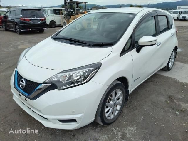 Nissan NOTE E-POWER X hečbek