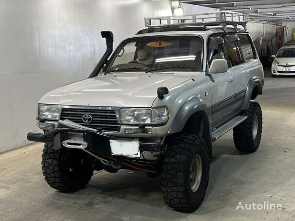 Toyota Land Cruiser HDJ81V Right hand Drive terenac