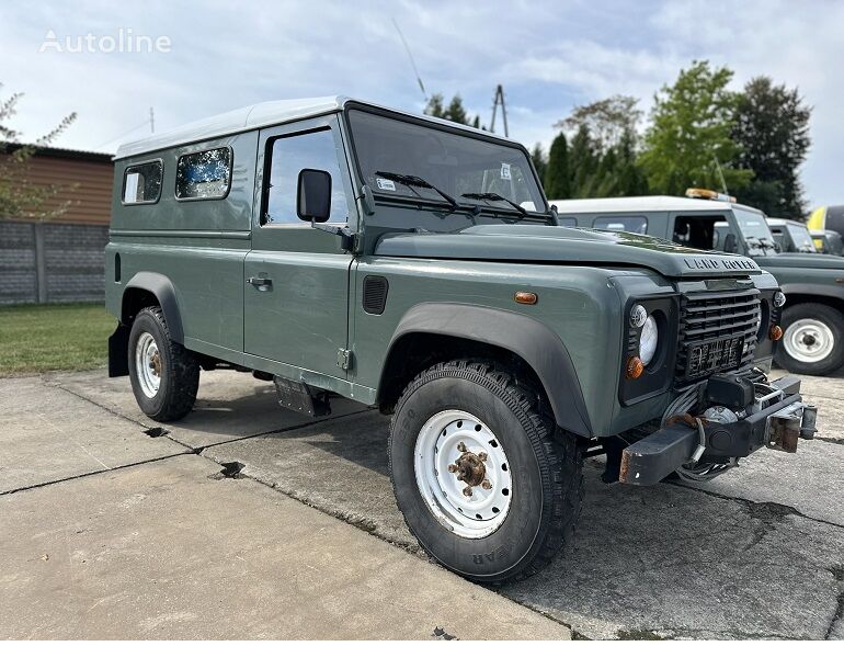 Land Rover Defender terenac