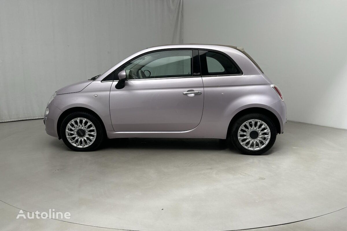 Prodaje se FIAT 500 karavan na aukciji