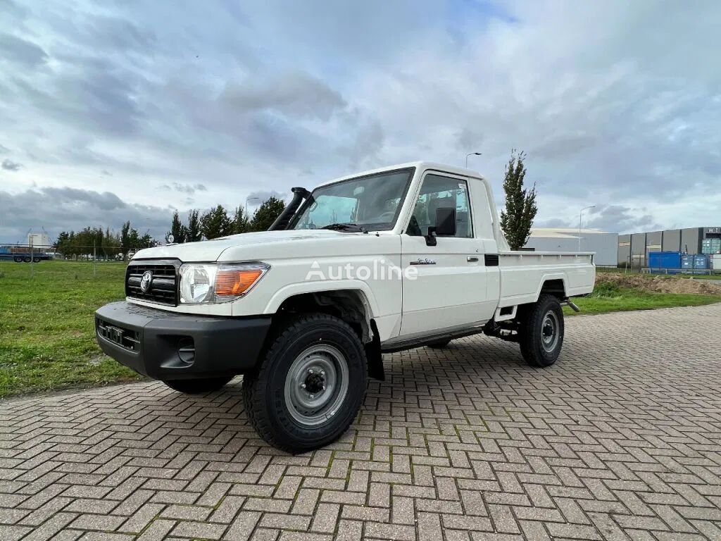 Toyota HZJ79 4x4 4.2D Single Cab - EURO 3 - NEW!! 4 UNITS directly avai pikap