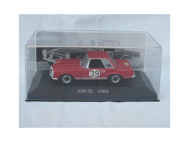 1:43 IXO/altaya mercedes 230SL