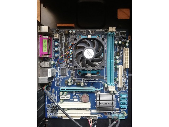 Gigabyte GA-M68M-S2P, AMD Athlon II X2 255