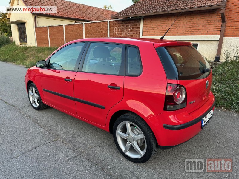 VW Polo 1,4B-Gas Prelep i Odlican Auto