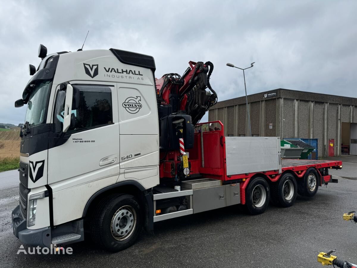 Prodaje se Volvo FH 540 kamion s ravnom platformom na aukciji