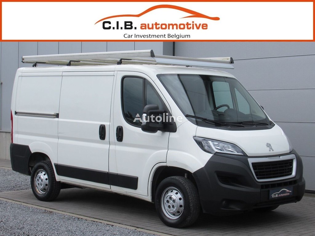 Peugeot Boxer 2.2 HDi / L1H1 / Navi / Camera / PDC / Cruise C. minibus furgon