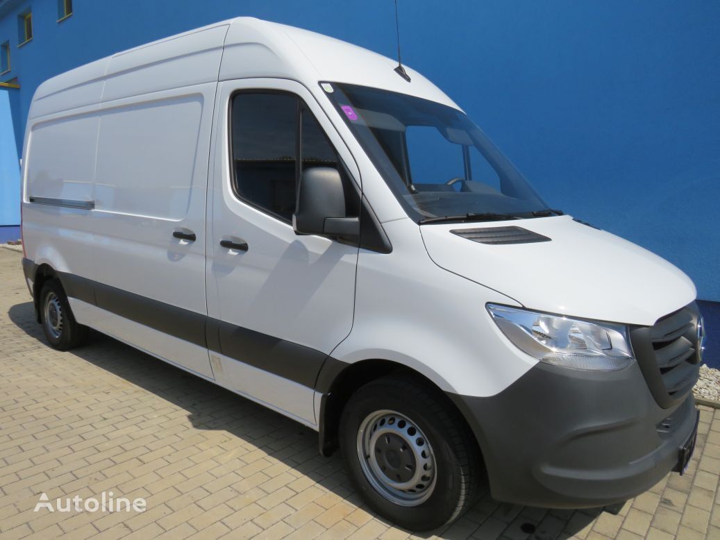 Mercedes-Benz SPRINTER 215,EURO 6d,Park. kamera, Manuál, Ad Blue, Klíma, Lož. minibus furgon