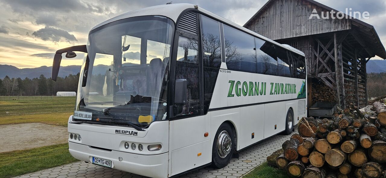 Neoplan N313SHD turistički autobus