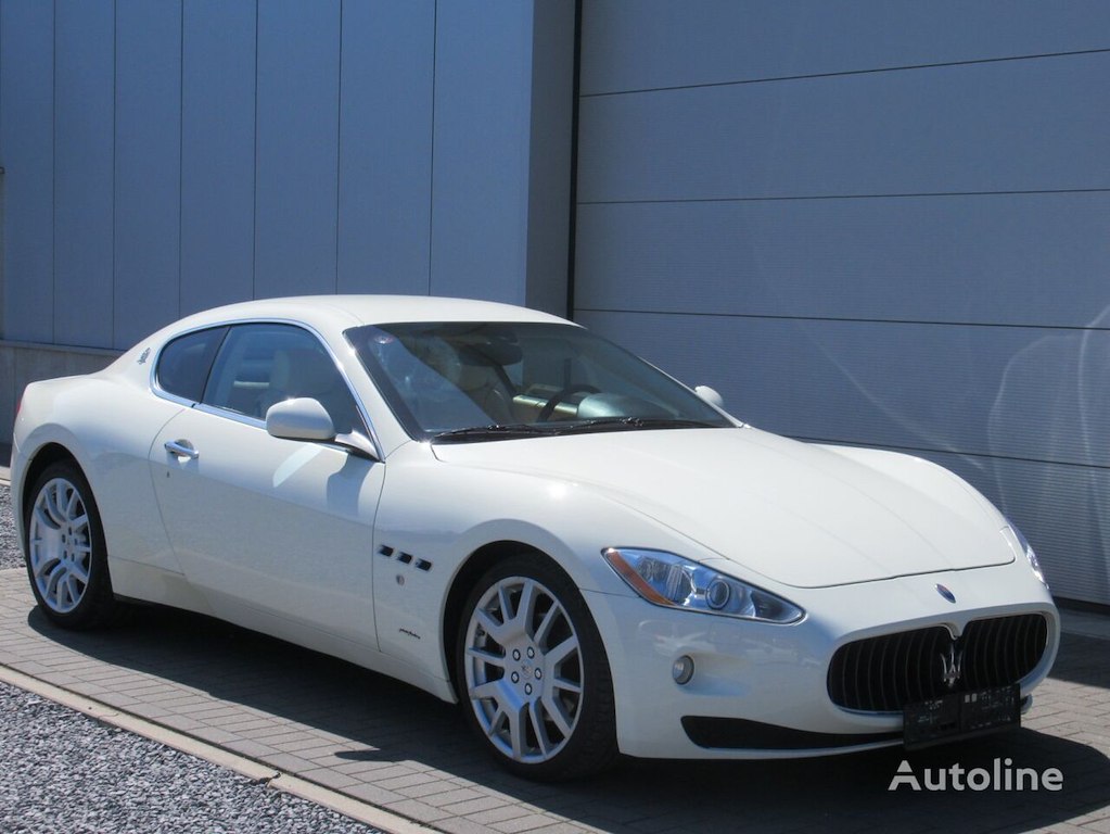 Maserati GranTurismo Service History / Aut. / Leather / PDC / ... kupe