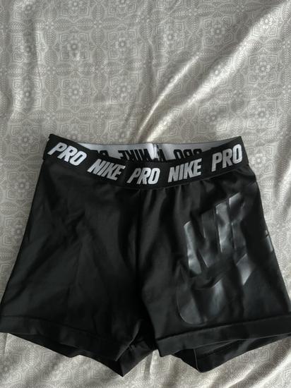 Nike pro sorc