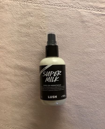 Lush Supermilk Super Milk sprej za kosu