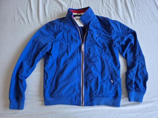 Tommy Hilfiger plava bomber jakna