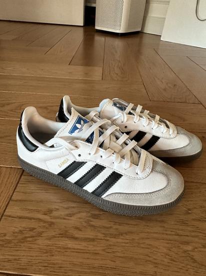 Adidas Samba