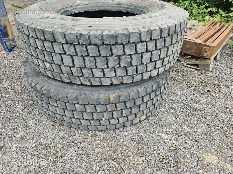 Prodaje se Pirelli 315/80R22.5 ostalo na aukciji