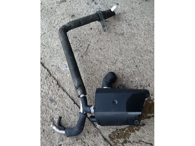 SEPARATOR ULJNIH PARA MOTORA VOLVO S 40