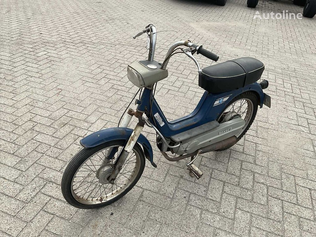 Prodaje se Vespa Piaggio moped na aukciji