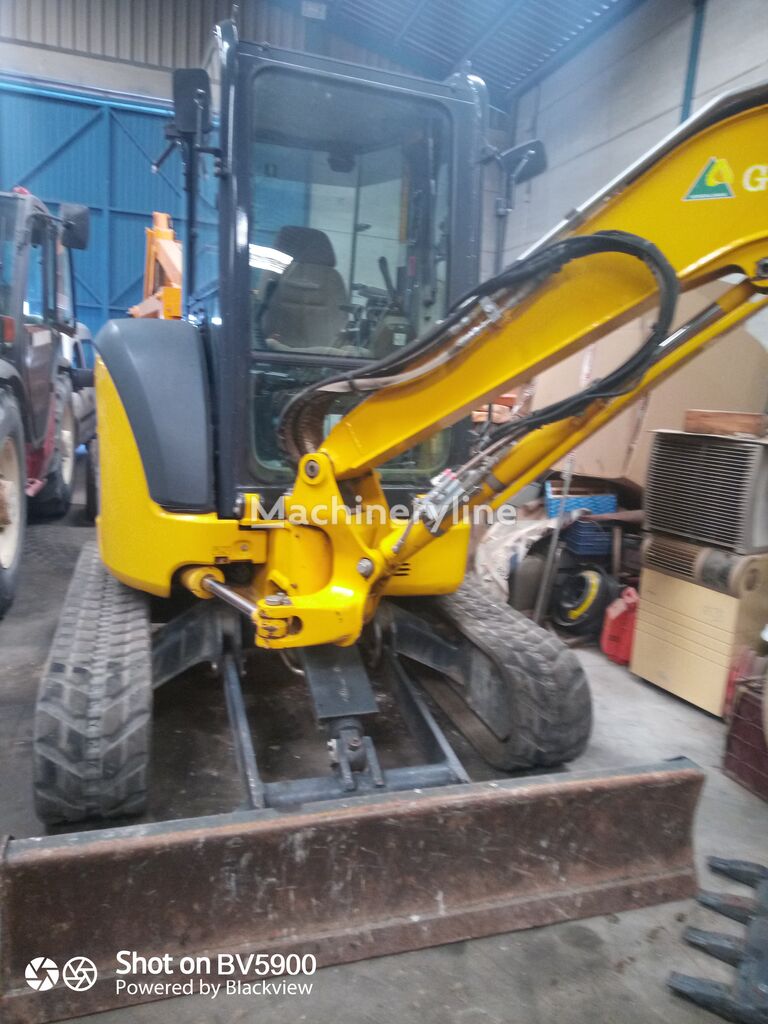 Komatsu PC 35 MR3 mini bager