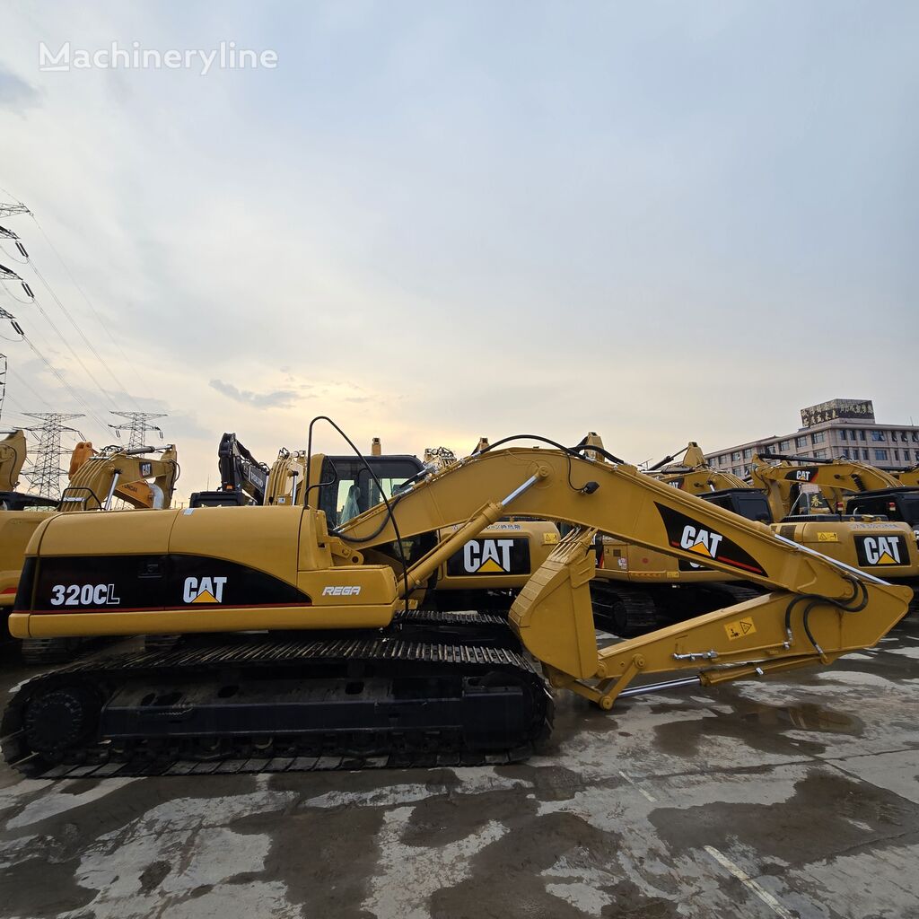 Caterpillar 320CL bager guseničar