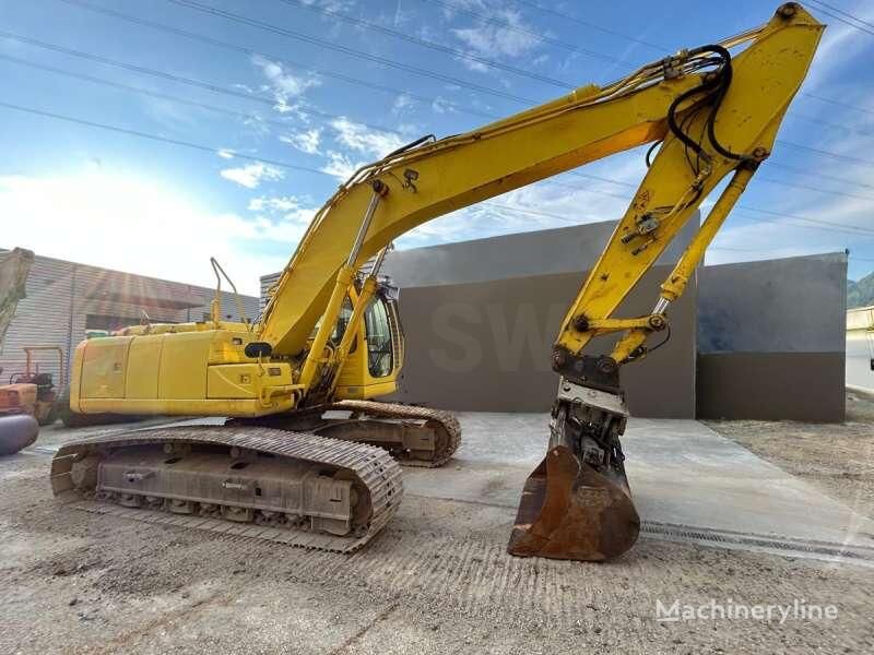 New Holland E215B MACHINE SUISSE bager guseničar