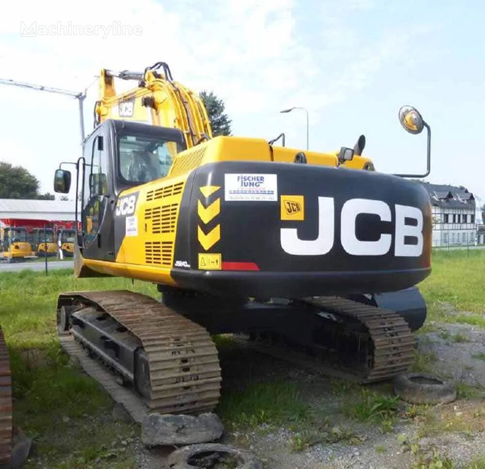 JCB JS240 bager guseničar po rezervnim delovima