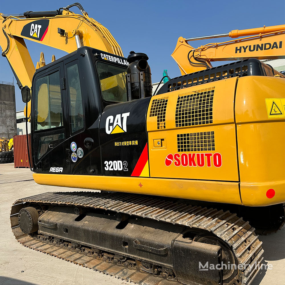 Caterpillar 320D2 bager guseničar