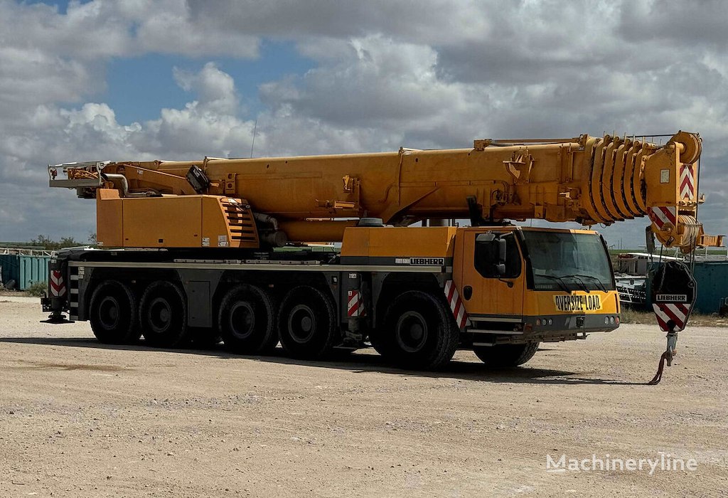 Liebherr LTM 1200-5.1 pokretna dizalica