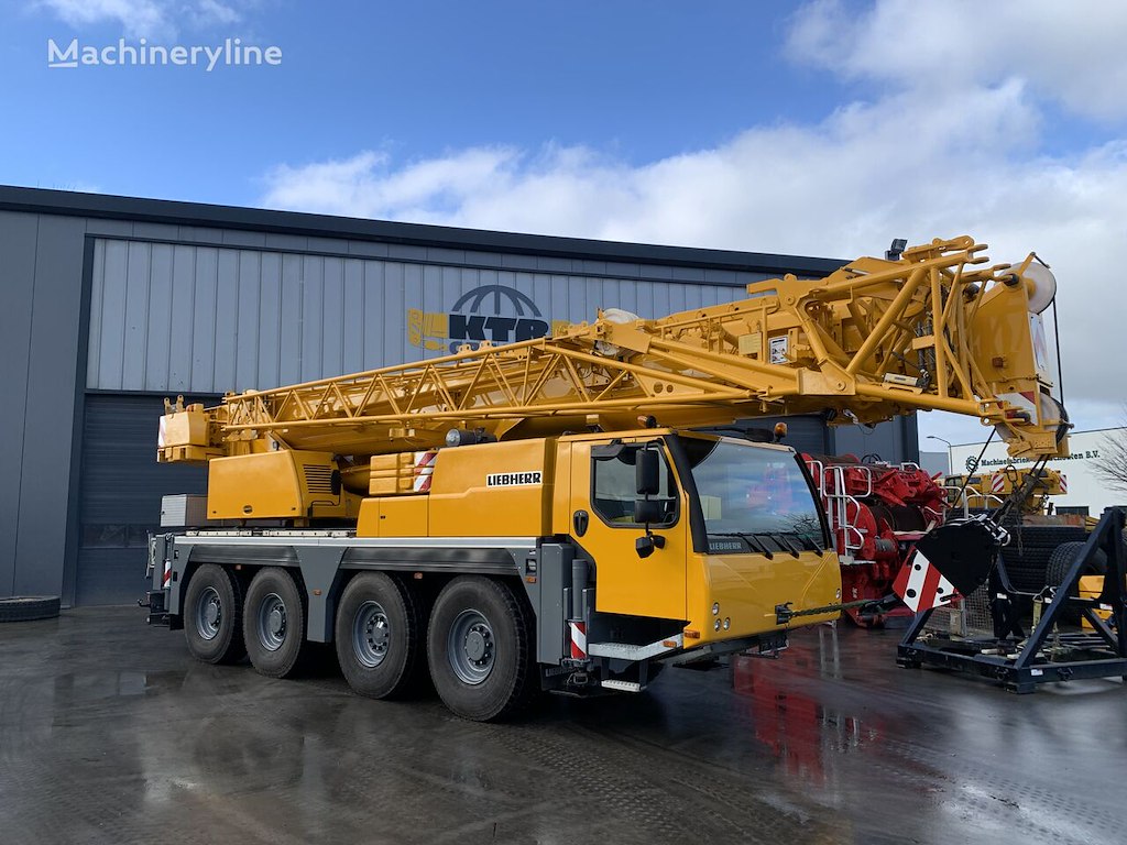 Liebherr LTM 1070-4.2 pokretna dizalica