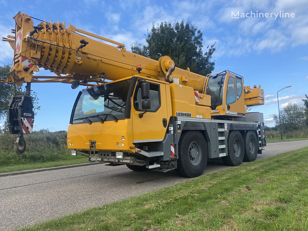 Liebherr LTM 1060-3.1 pokretna dizalica