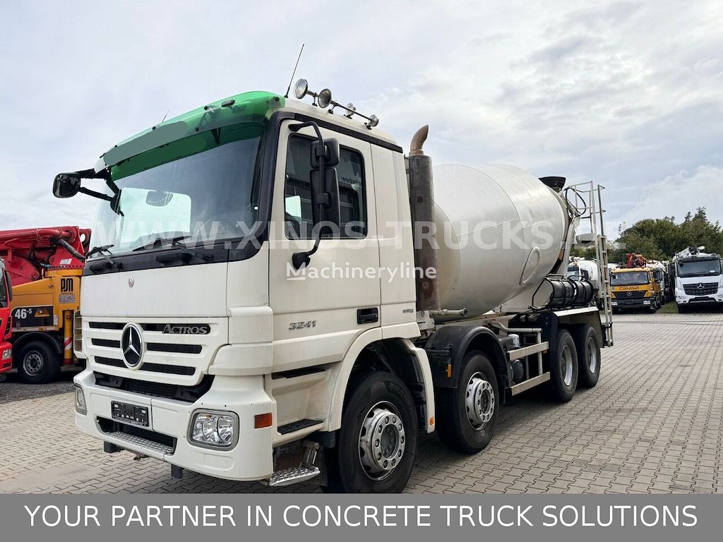 Stetter na šasiji Mercedes-Benz Actros 3241 kamion s mešalicom za beton