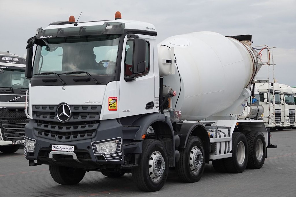 Liebherr na šasiji Mercedes-Benz ACTROS / 8x4 / GRUSZKA 9m3 / BETONOMIESZARKA LIEBHERR / EURO 6 / kamion s mešalicom za beton