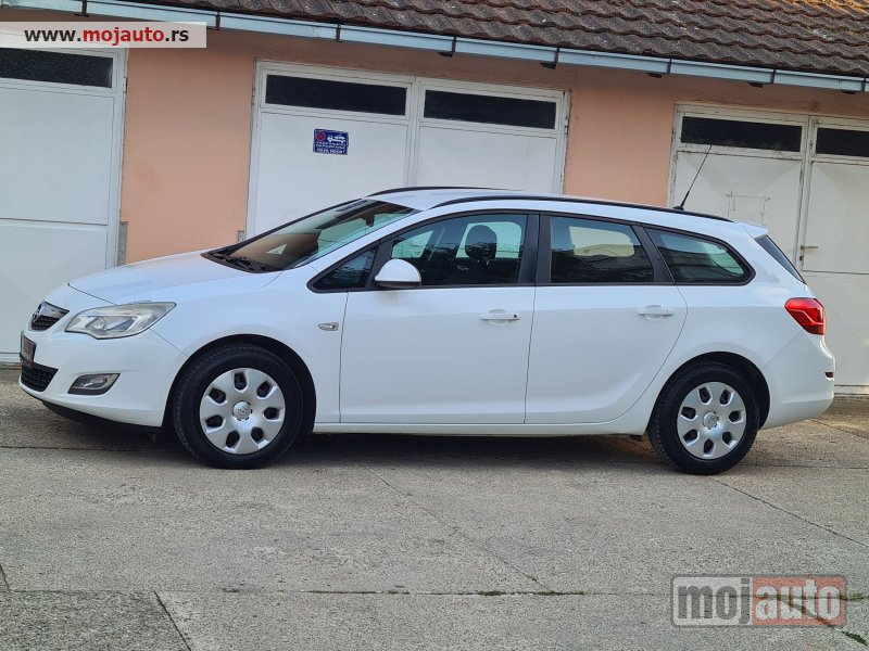 Opel Astra 1.7cdti EcoFlex,Enjoy,Dig.klim