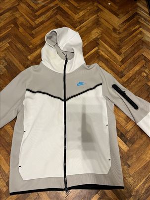 Nike Tech Fleece