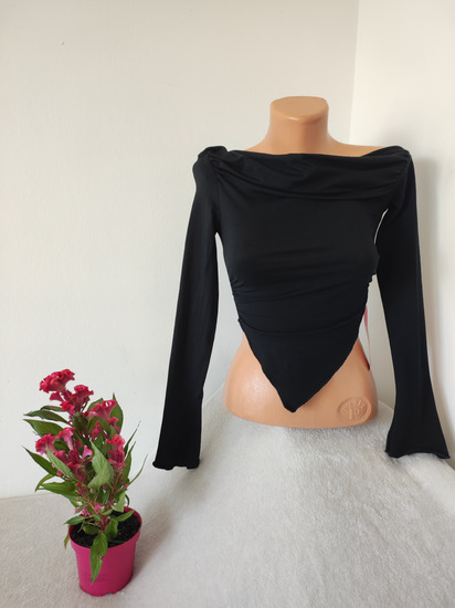 Nova pamucna Shein crop bluza vel XXS
