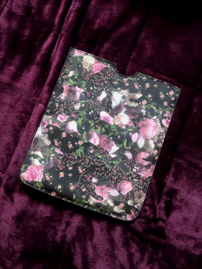 GIVENCHY Ipad case-Original