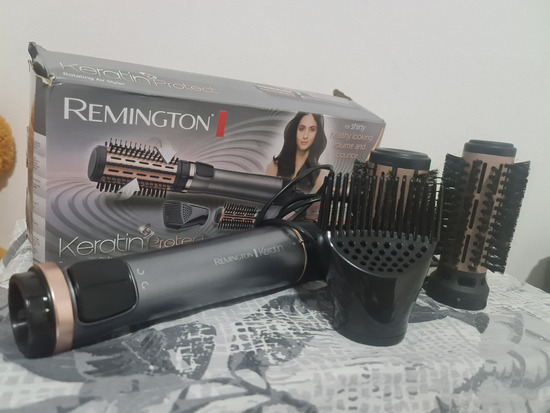 Remington keratin protect rotirajuca cetka