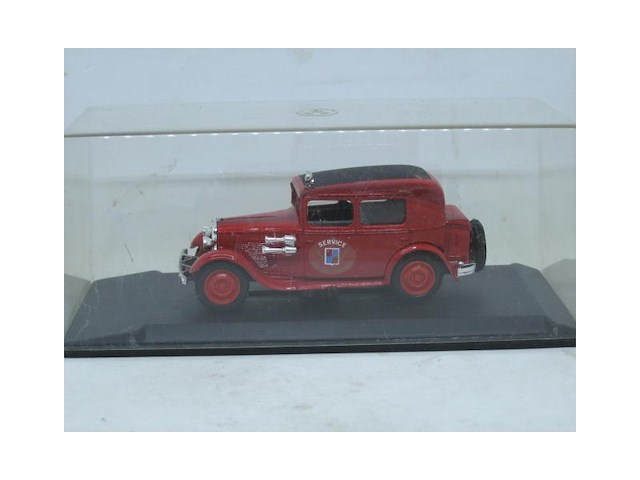 1:43 eligor peugeot 201 berline