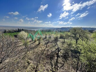 Sremski Karolovci - Plac sa prelepim pogledom na Dunav