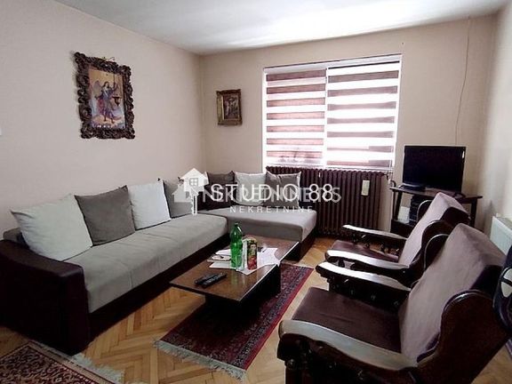 Zrenjanin, 4. juli, Kuća, 126m2, 120000 EUR