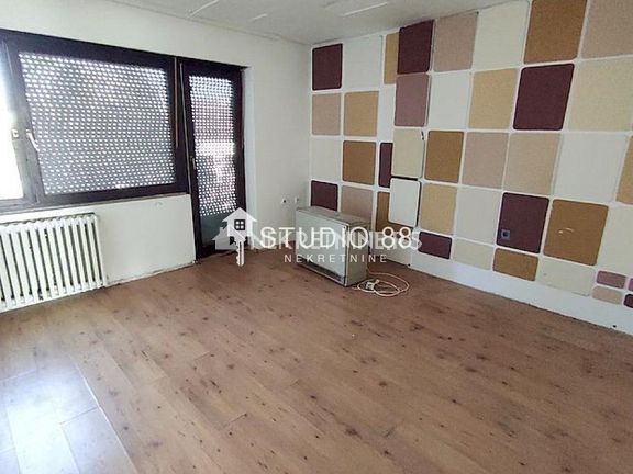 Zrenjanin, Dolja, Kuća, 170m2, 70000 EUR